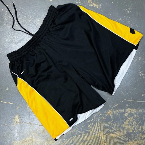 Nike | Shorts | Nike Team Iowa Hawkeyes Reversible Basketball Shorts ...